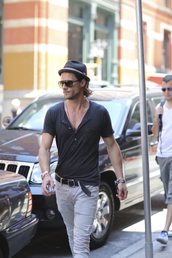 11 Awesome Men's Street Fashion Inspirations - Awesome 11
