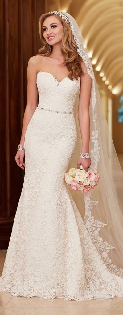 11+ Awesome Wedding Dresses To Envy All The Guests - Awesome 11